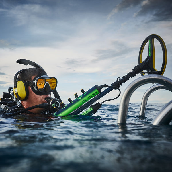 Top 5 Underwater Detectors in 2021 + bonus equipment! | Detector Power ...